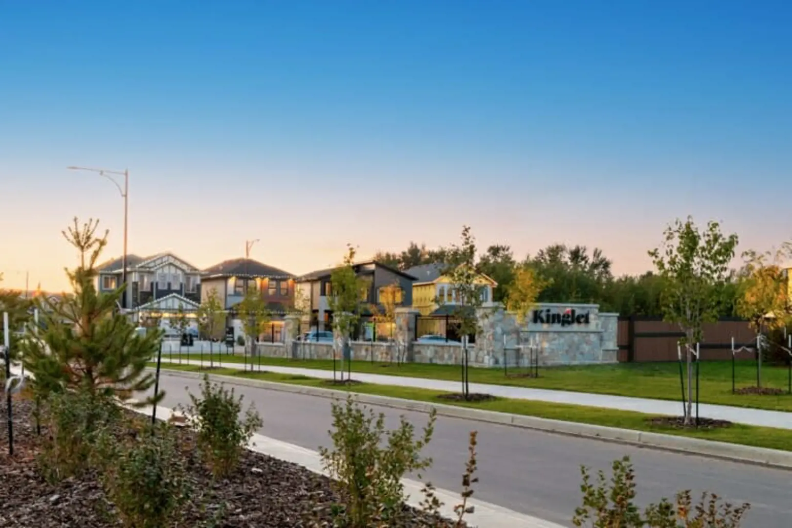 NW Edmonton Freehold Townhouse STH